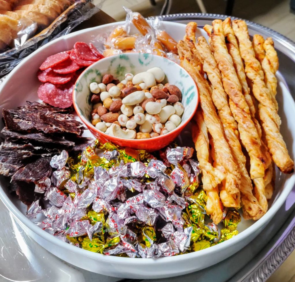 料理人シン・チャンShing Chang | 異業種交流・コシガタリを開催、空室対策の内装リフォームやグラフィックデザイン